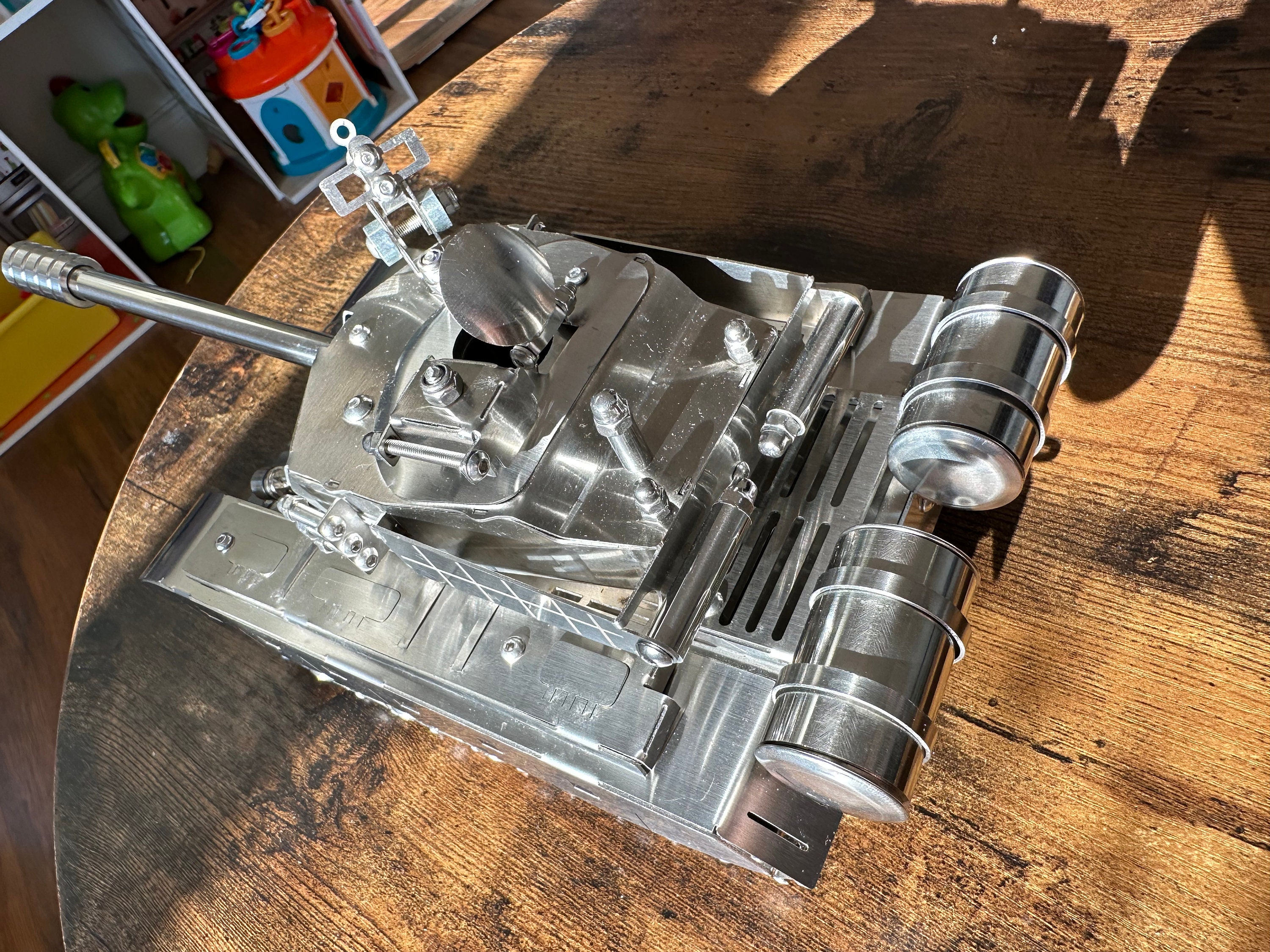 Handmade Fancy Stainless Steel Heavy Sophisticated Tank Model Tank With ...