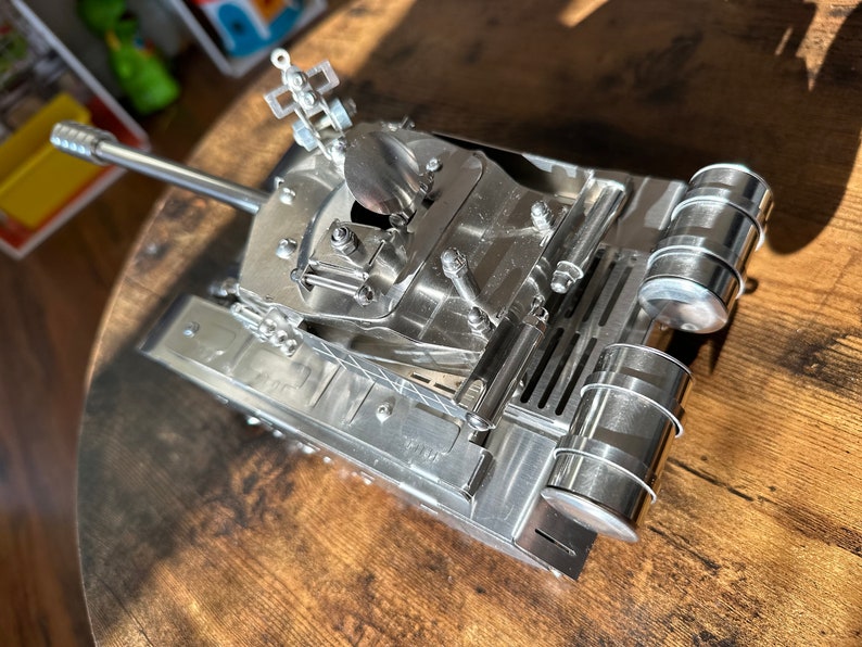 Handmade Fancy Stainless Steel Heavy Sophisticated Tank Model Tank With ...