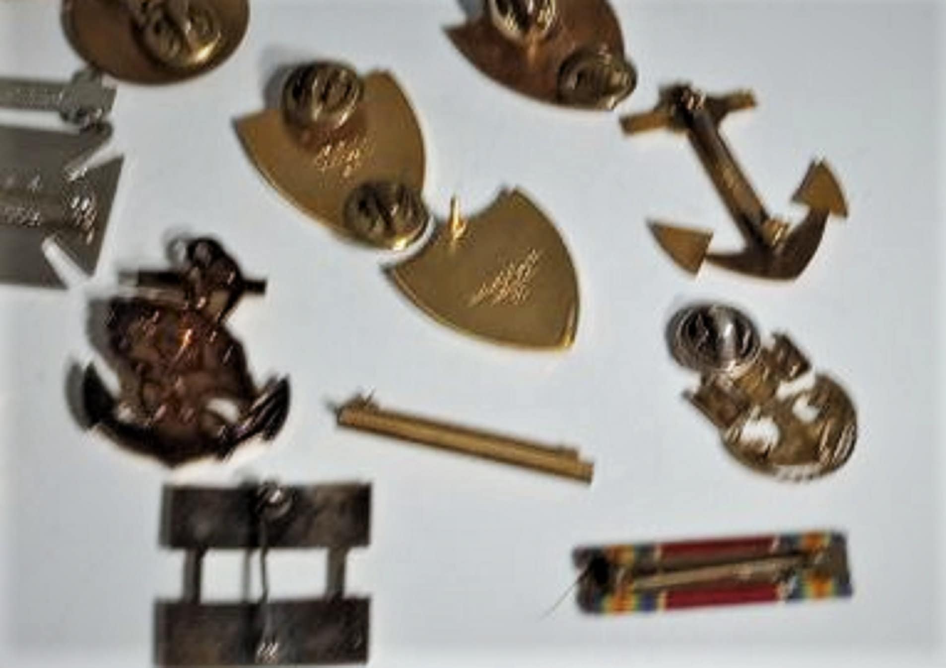 Vintage Mixed Lot of Various US Military Pins and Badges 17 - Etsy