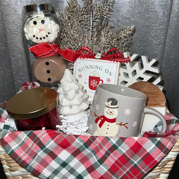 Winter Wonderland Gift Basket - 60+ Gift Ideas for 2024