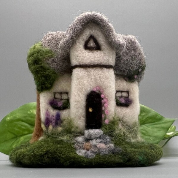The Cottage Needle - Etsy