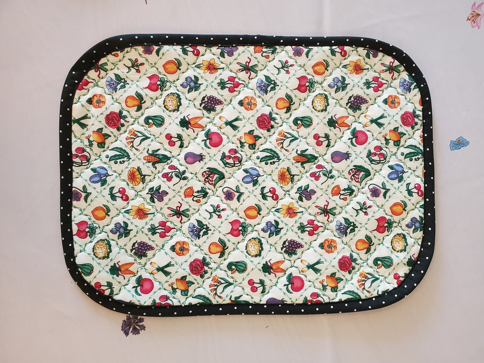 Casserole Mat Counter Hot Pad Table Topper, Handmade 11.5 by 15.5 ...