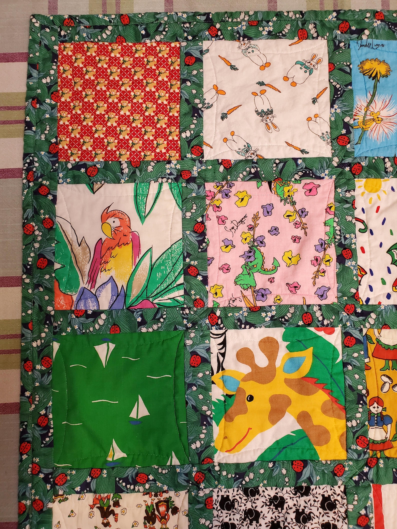 I Spy Ladybugs Handmade Baby Quilt, Retro Fabrics - Etsy