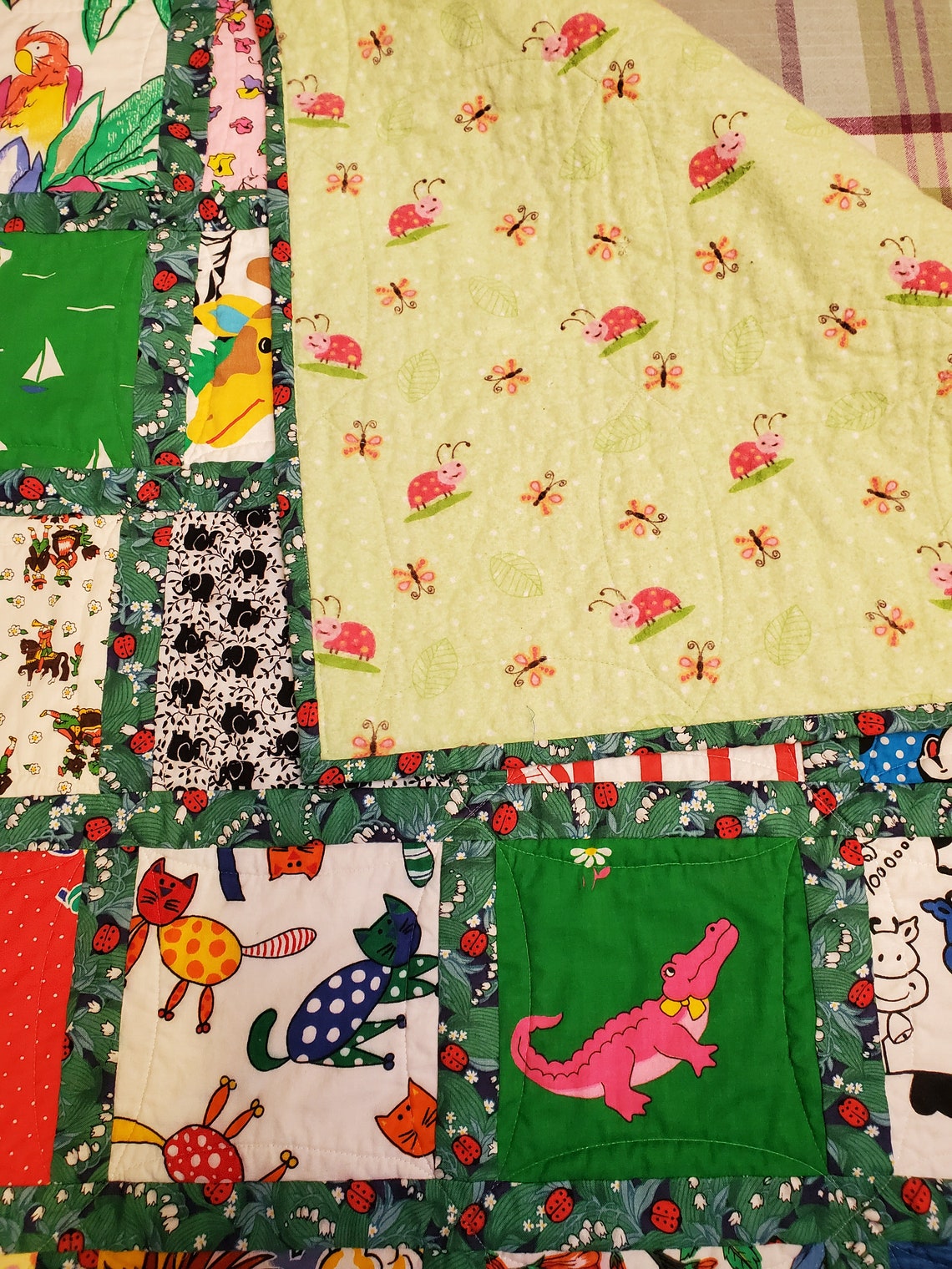 I Spy Ladybugs Handmade Baby Quilt, Retro Fabrics - Etsy