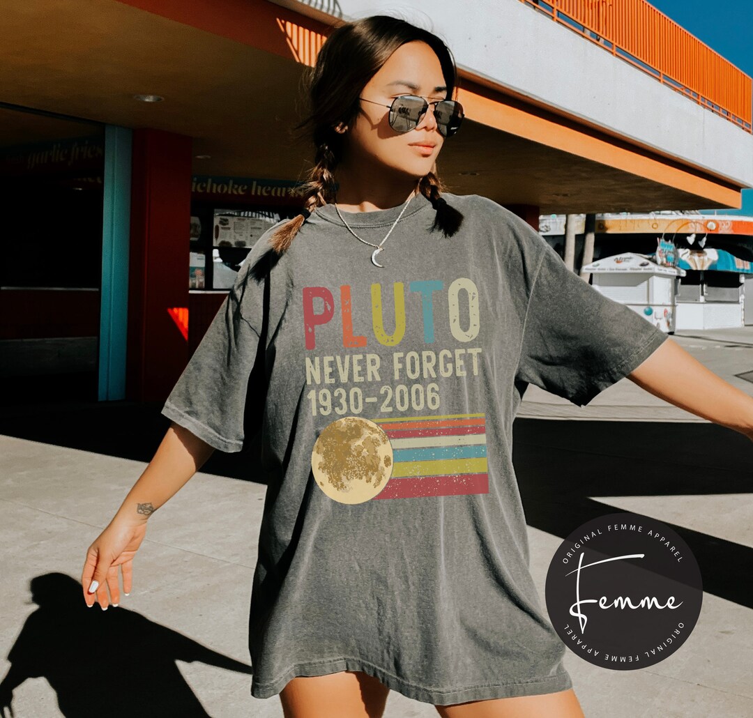 Pluto Shirt - Comfort Colors - Pluto Never Forget Shirt - Funny Scientist Gift- Astronomy Lover ...