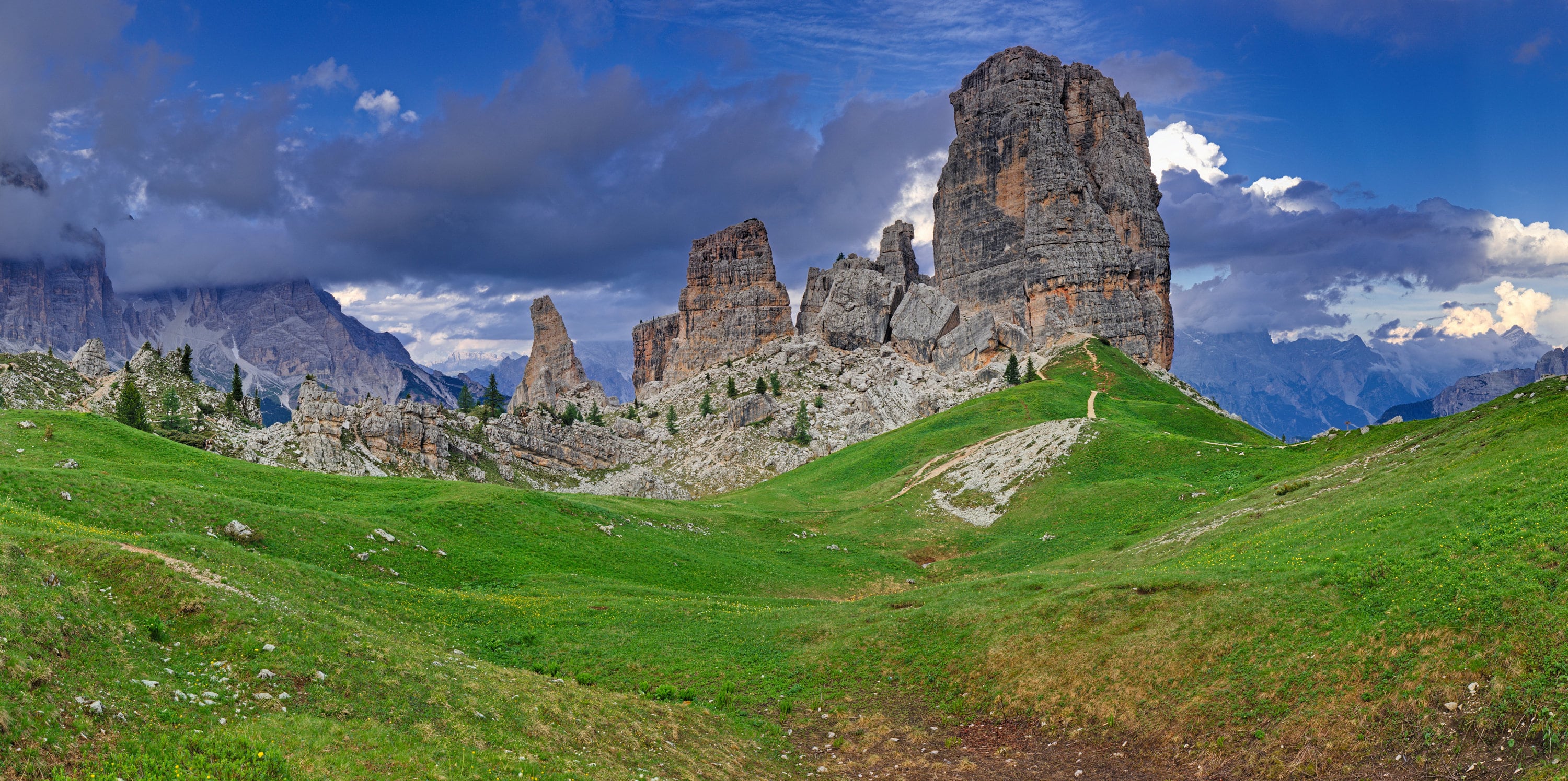 Dolomites, Cinque Torri, Evening Before Storm, Green Valley, Meadow ...