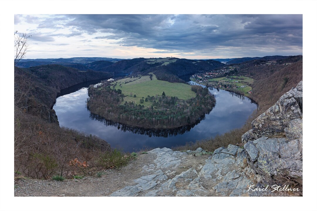 Horseshoe Panorama, River Meander, Peninsula, Blue Water Reflection ...
