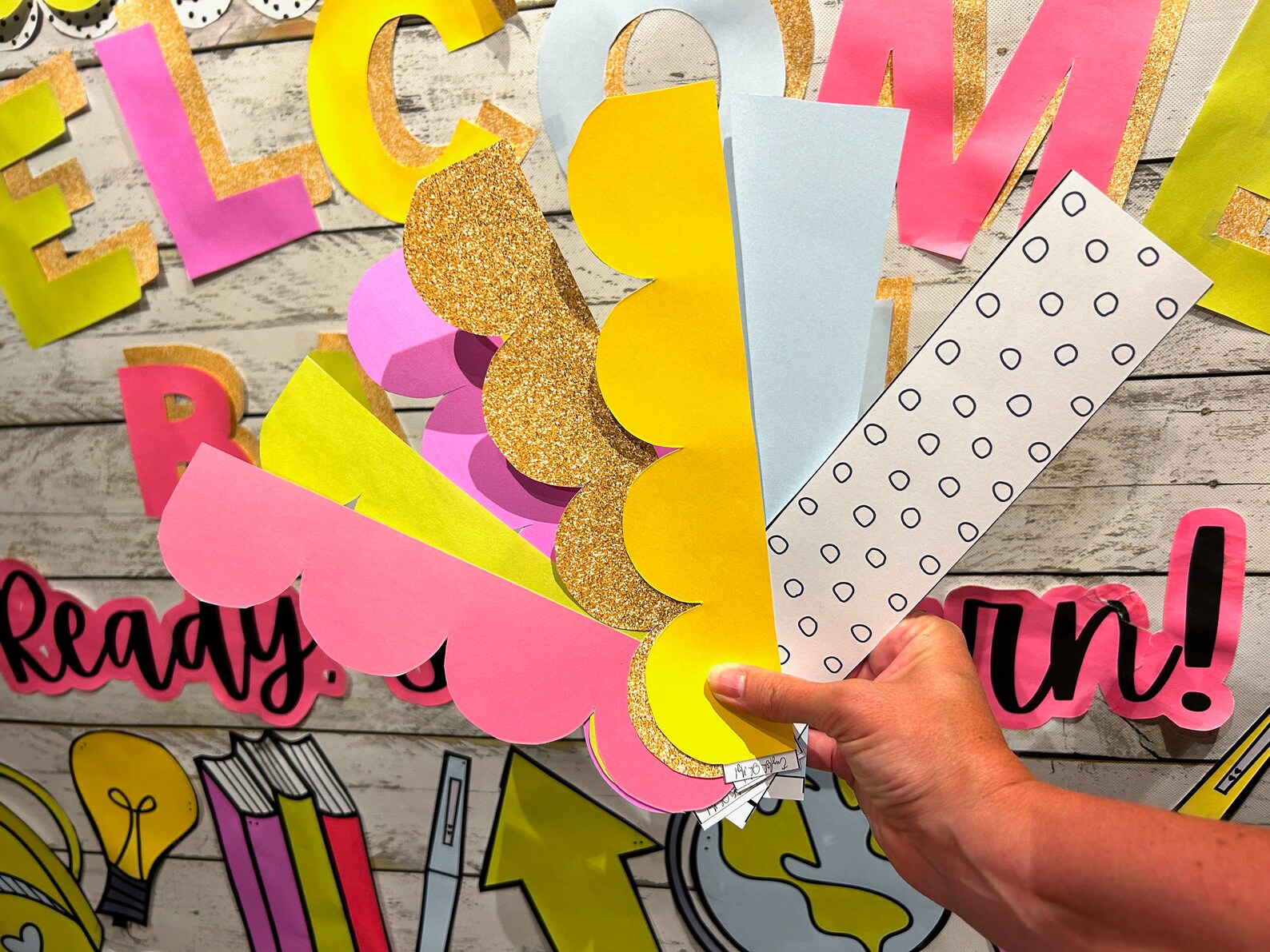 Back to School Bulletin Board Kit, Bulletin Board Letters, Welcome Back ...