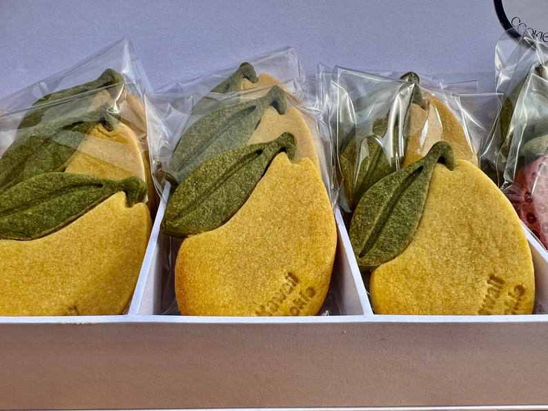 Delicious Natural Lemon Cookies | Gift Box of 12 + 2 Free Samples | No ...