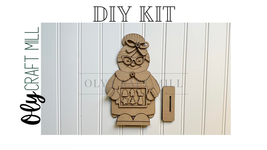 DIY Standing Mrs. Clause Bakery / Mrs. Claus Decor / Mantle Decor ...