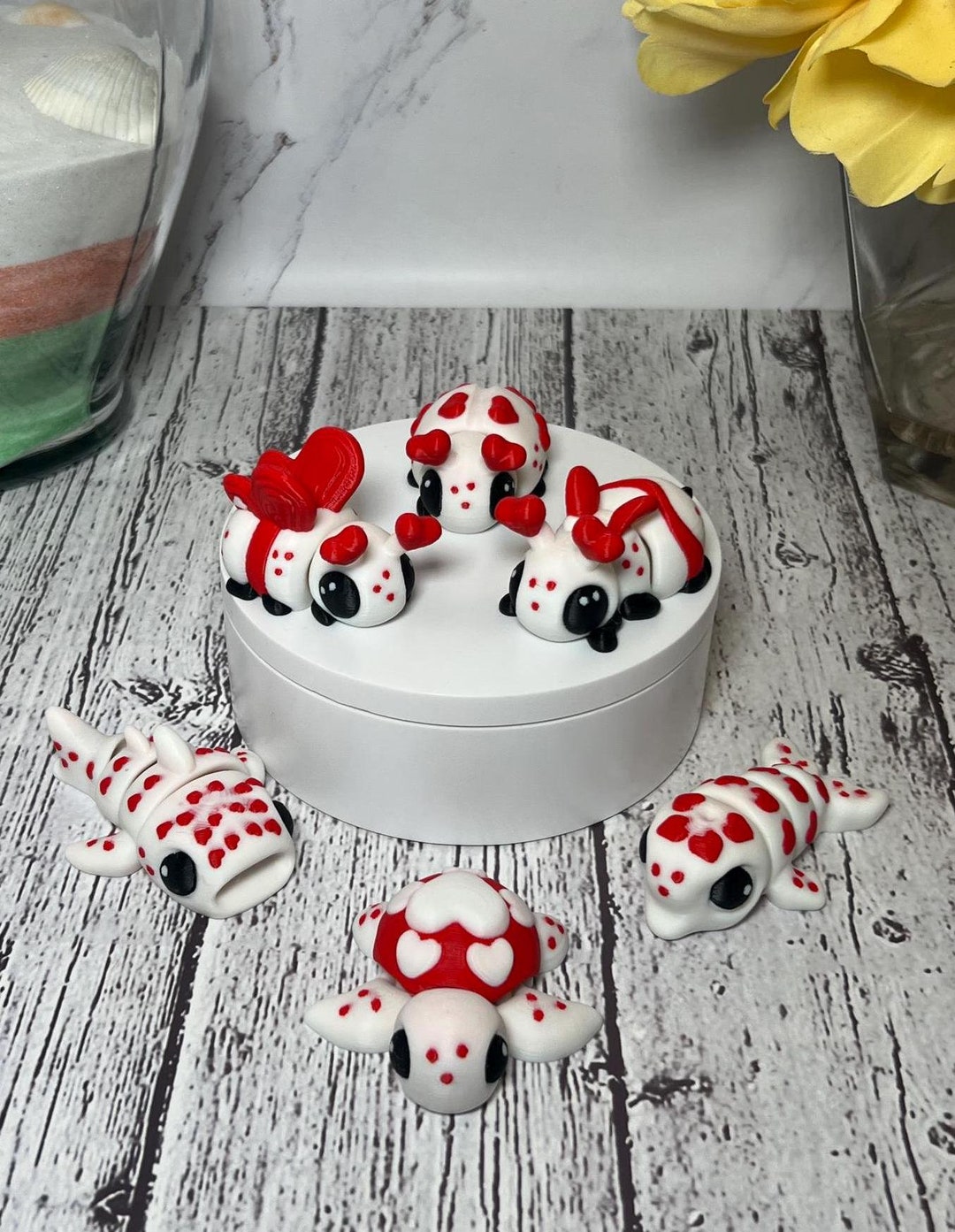 Pocket Valentines Day Fidget Critters. Medium Sized Fidget Figures ...