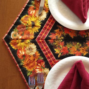 Beautiful Fall Color Table Topper, Handmade Gift, Triangle Frenzy ...