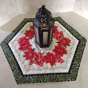 Red Poinsetta & Birds Table Topper, Christmas Decor, Handmade Gift ...