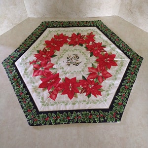 Red Poinsetta & Birds Table Topper, Christmas Decor, Handmade Gift ...