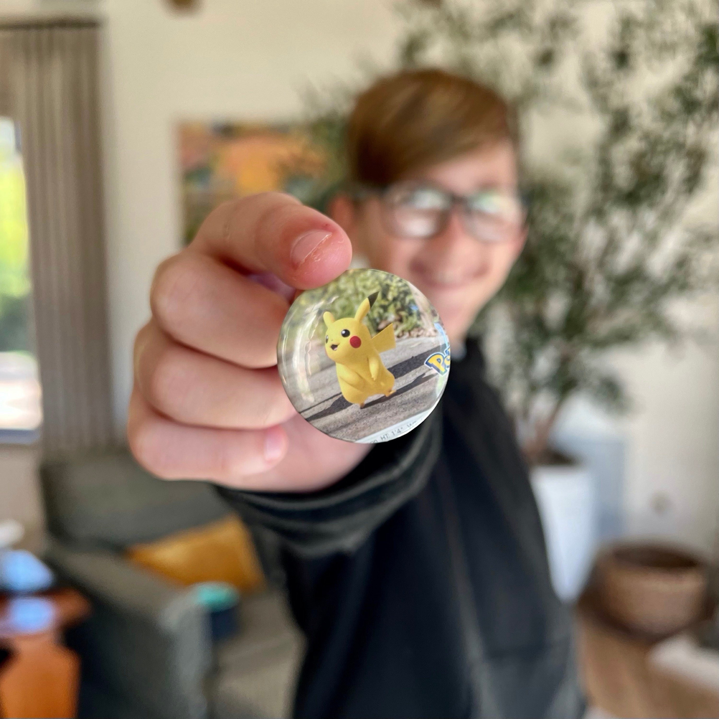 Pikachu Pokémon Button Made of Authentic Pokémon Card Pokemon Buttons ...