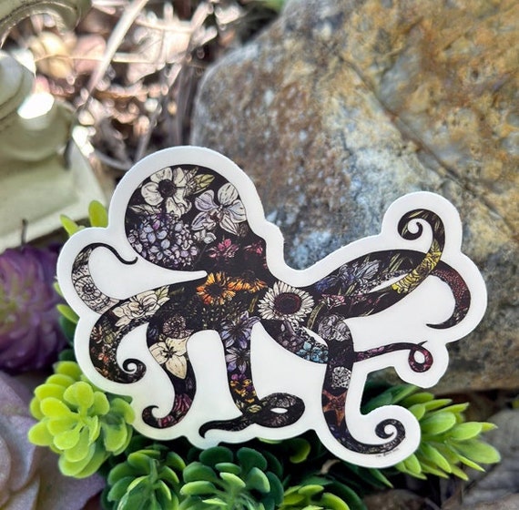 The Sassy Dragonfly by Lisa Greene