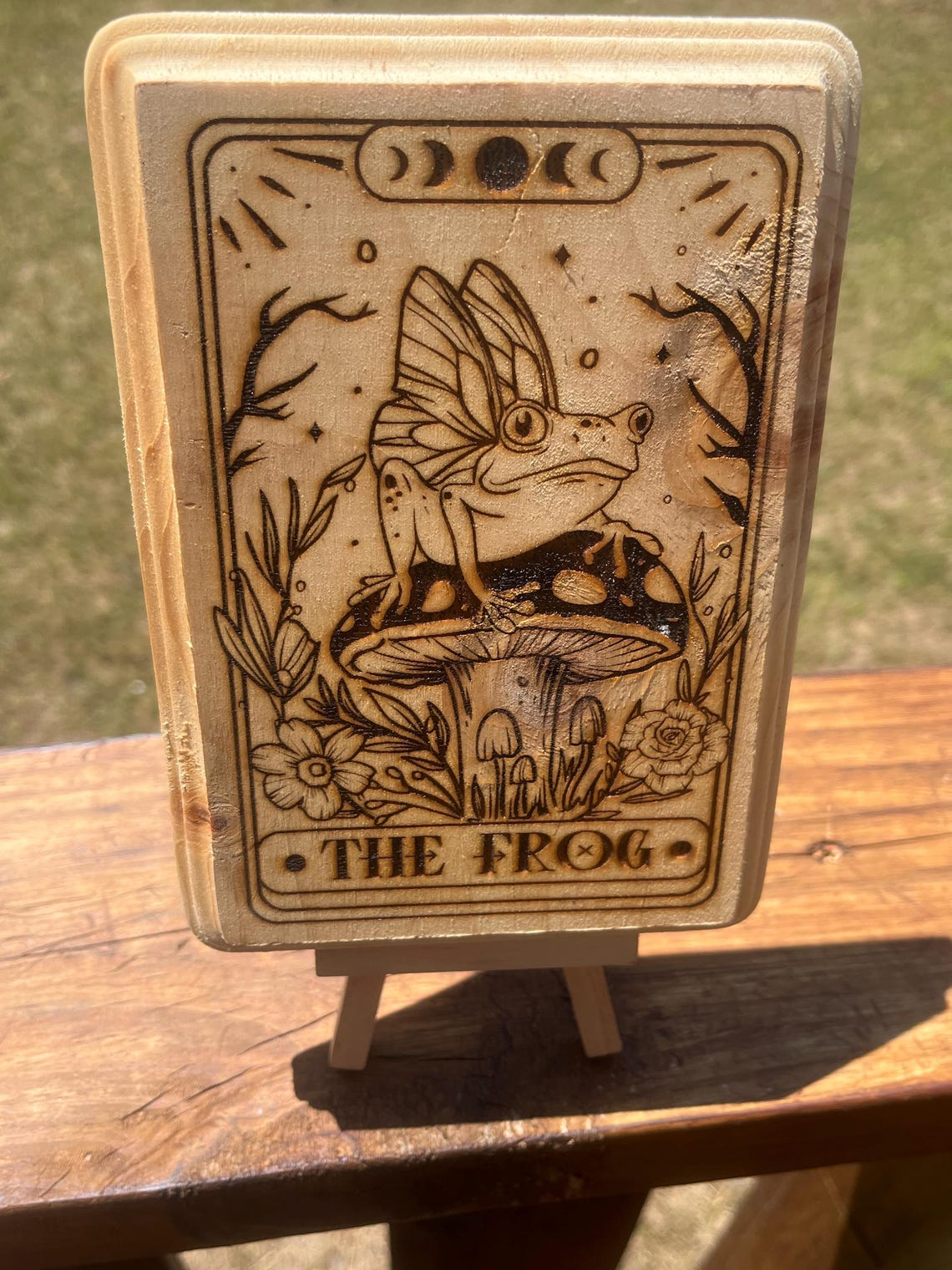 Tarot Card Wood Engraving-the Frog - Etsy