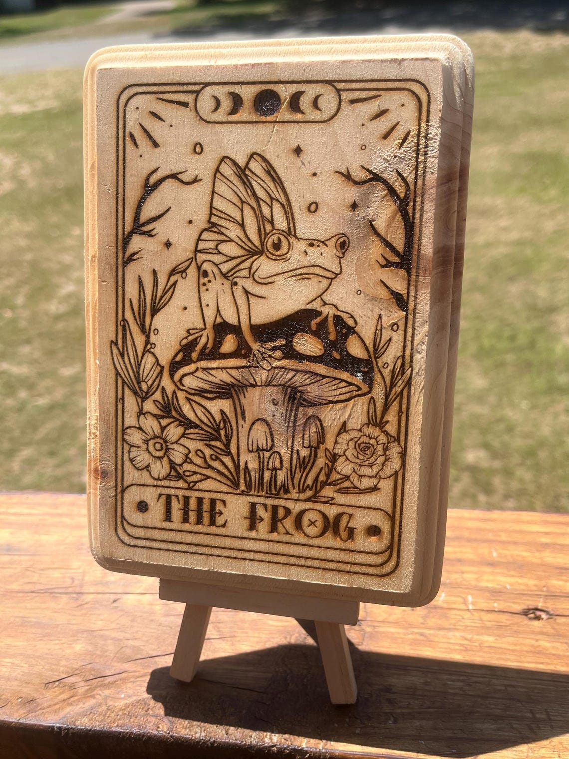 Tarot Card Wood Engraving-the Frog - Etsy