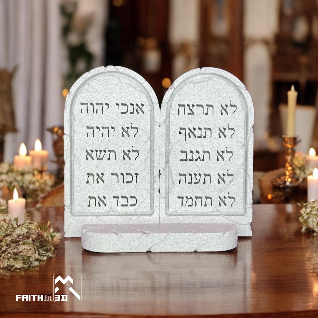 Hebrew Ten Commandments Tablets - Stone Effect Plaque - 7" Tall, Free ...