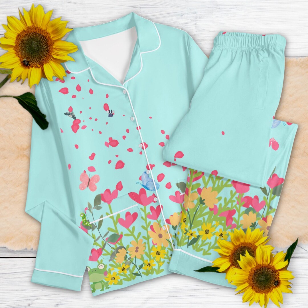 Spring Flower Pajama Set | Summer Garden Pjs, Wildflower Nightwear ...