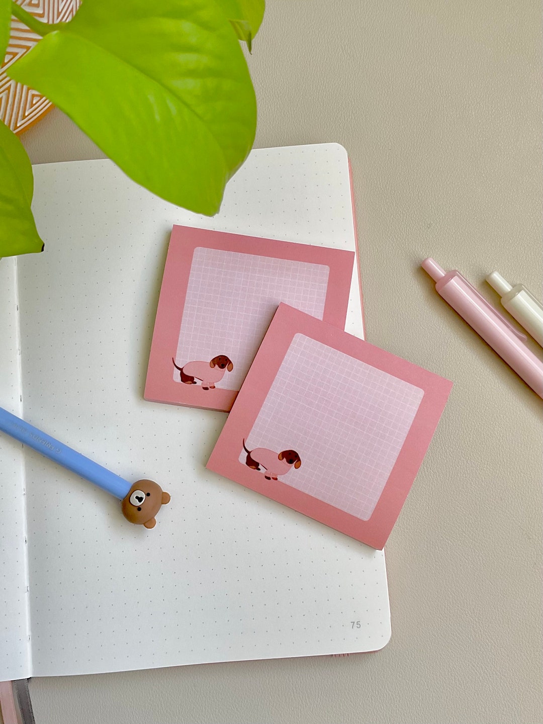 Cozy Dachshund Sticky Notes Pretty Post It Notes, Aesthetic Sticky ...