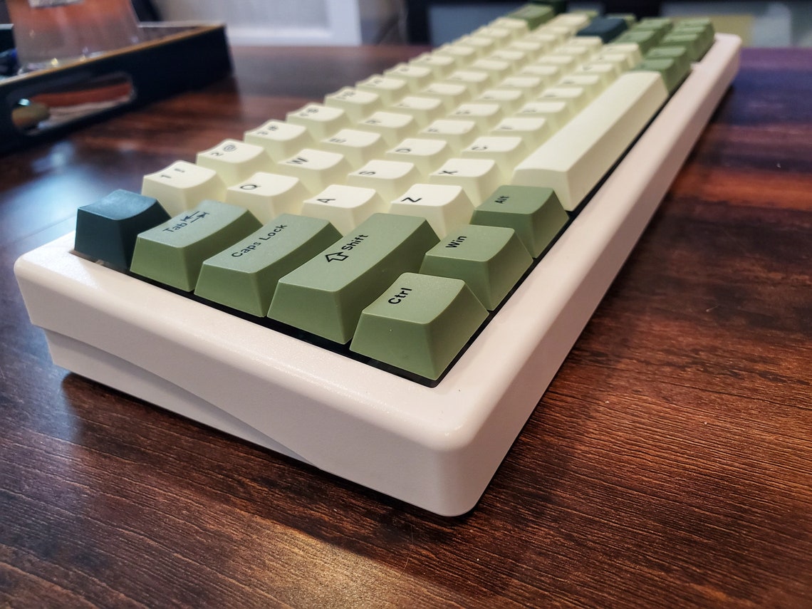 GMK67 65% Keyboard With Banana Split Switches - Custom Mods - Green ...