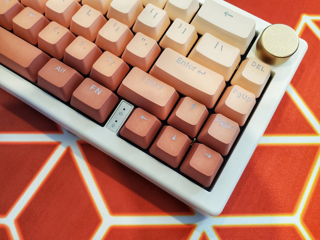GMK67 65% Keyboard - Banana Split Switches Lubed and Oiled - Custom ...