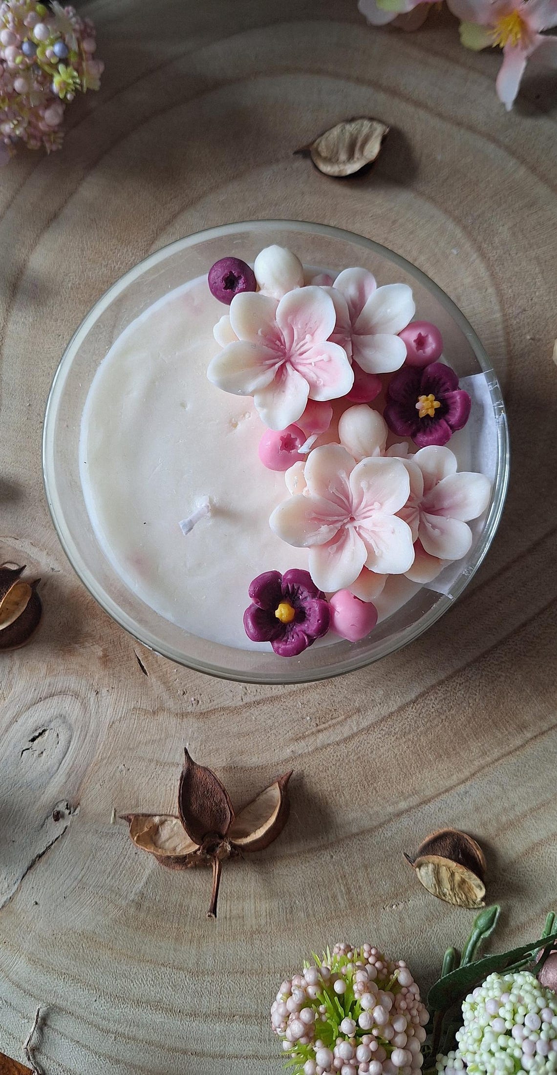 Handcrafted Sakura Floral Candle: Soy & Beeswax, Refreshing Fragrance ...