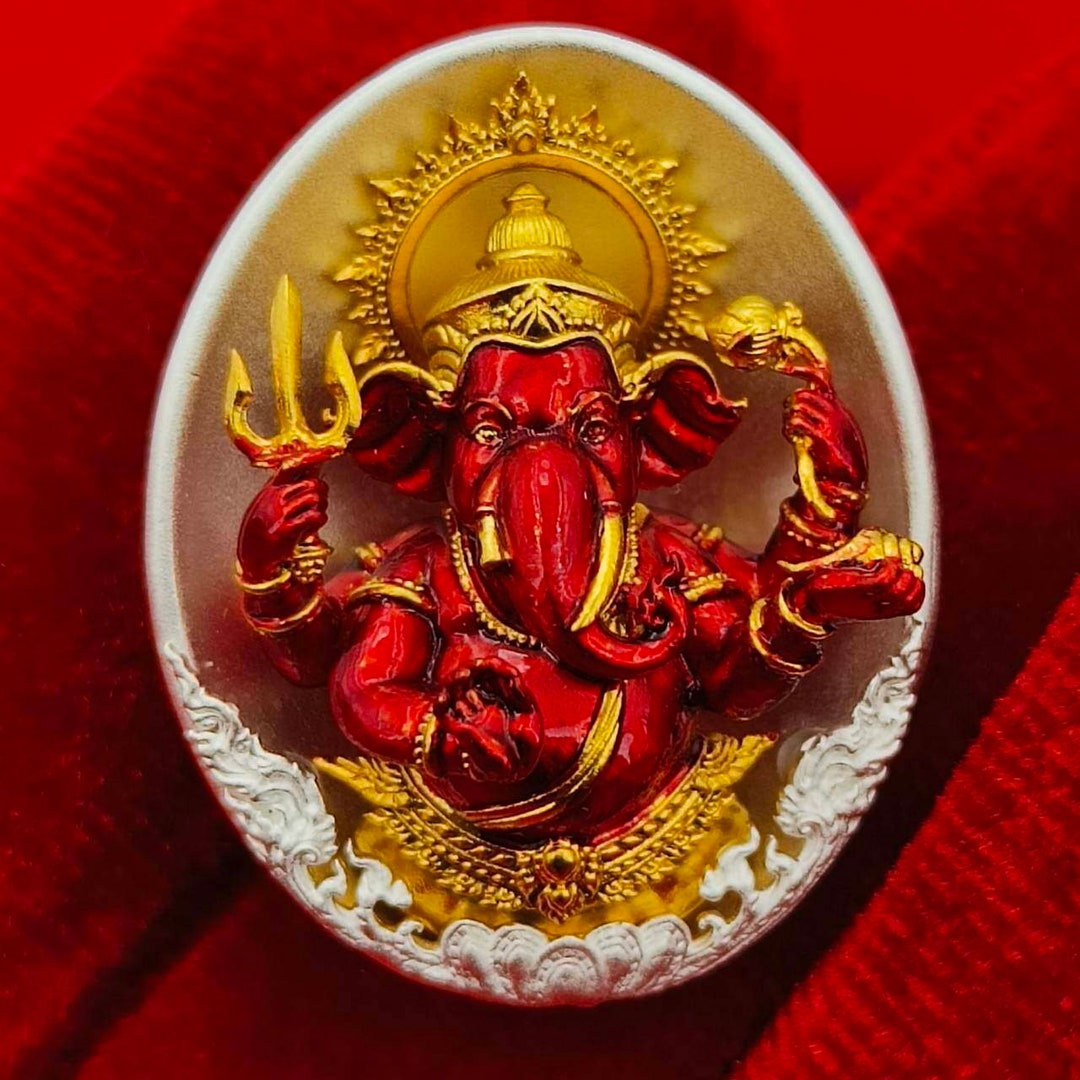 Pra Pikanes Ganesh Amulet God of Hindu Success Thai Hindu Jewelry ...