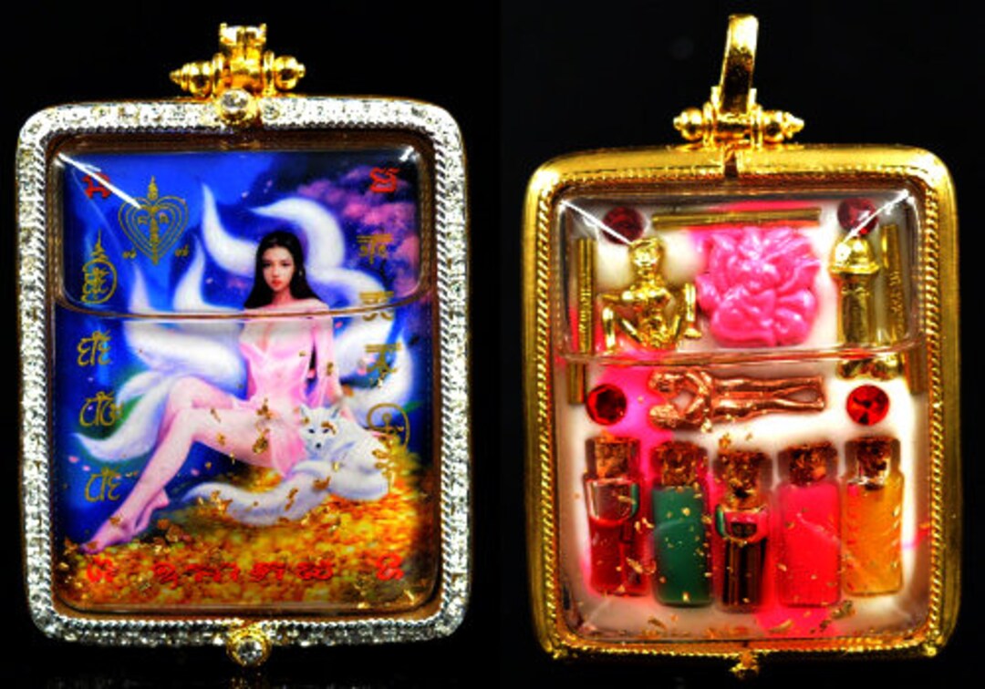 Nine-tailed Fox Queen Locket Framed in a Gold-plated Frame, Kruba Baeng ...