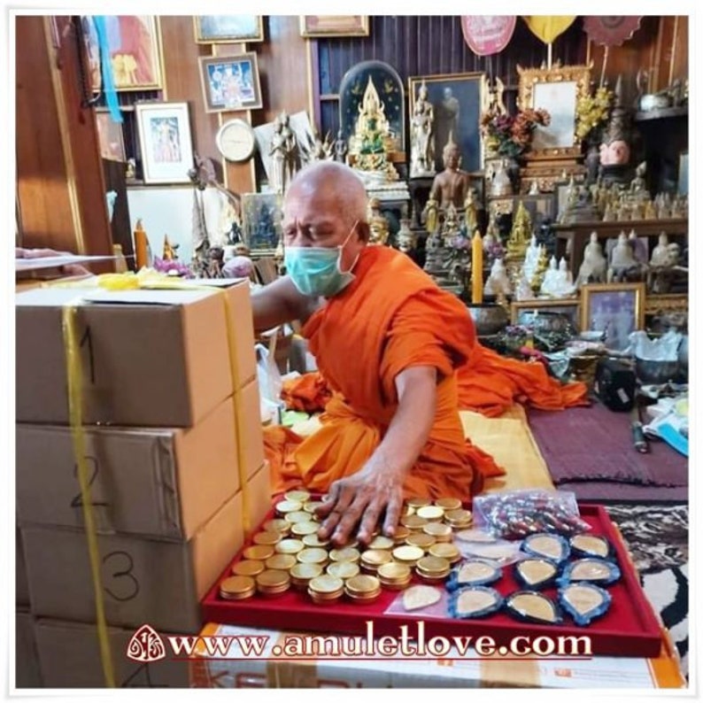 Brahma 7 Faces Talisman Cloth phra Phrom 7 Faces Magic Cloth - Etsy