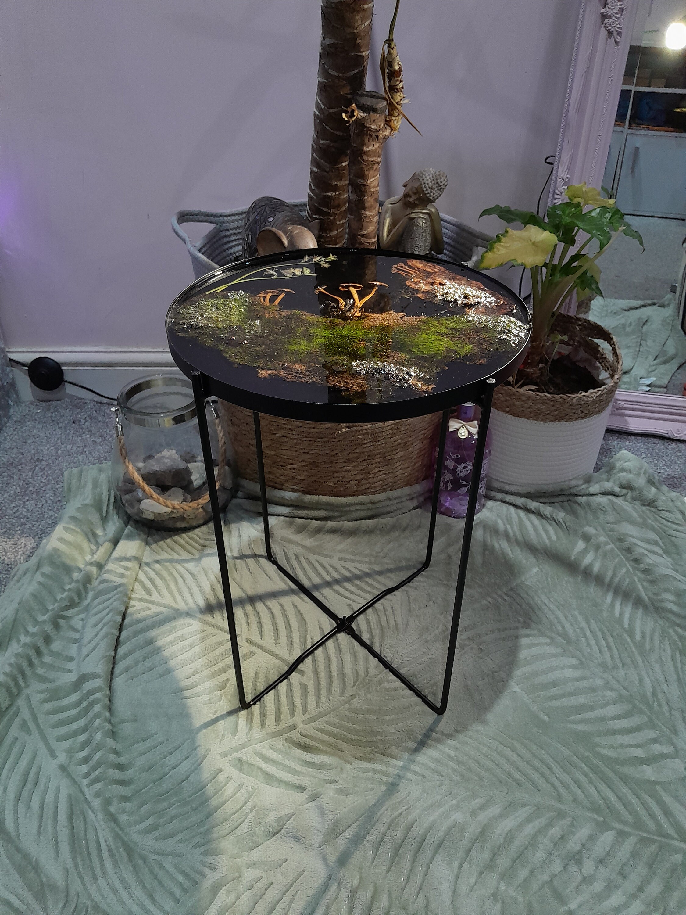 Resin Table, Woodland Style Table With Real Mushrooms, Moss and Bark - Etsy