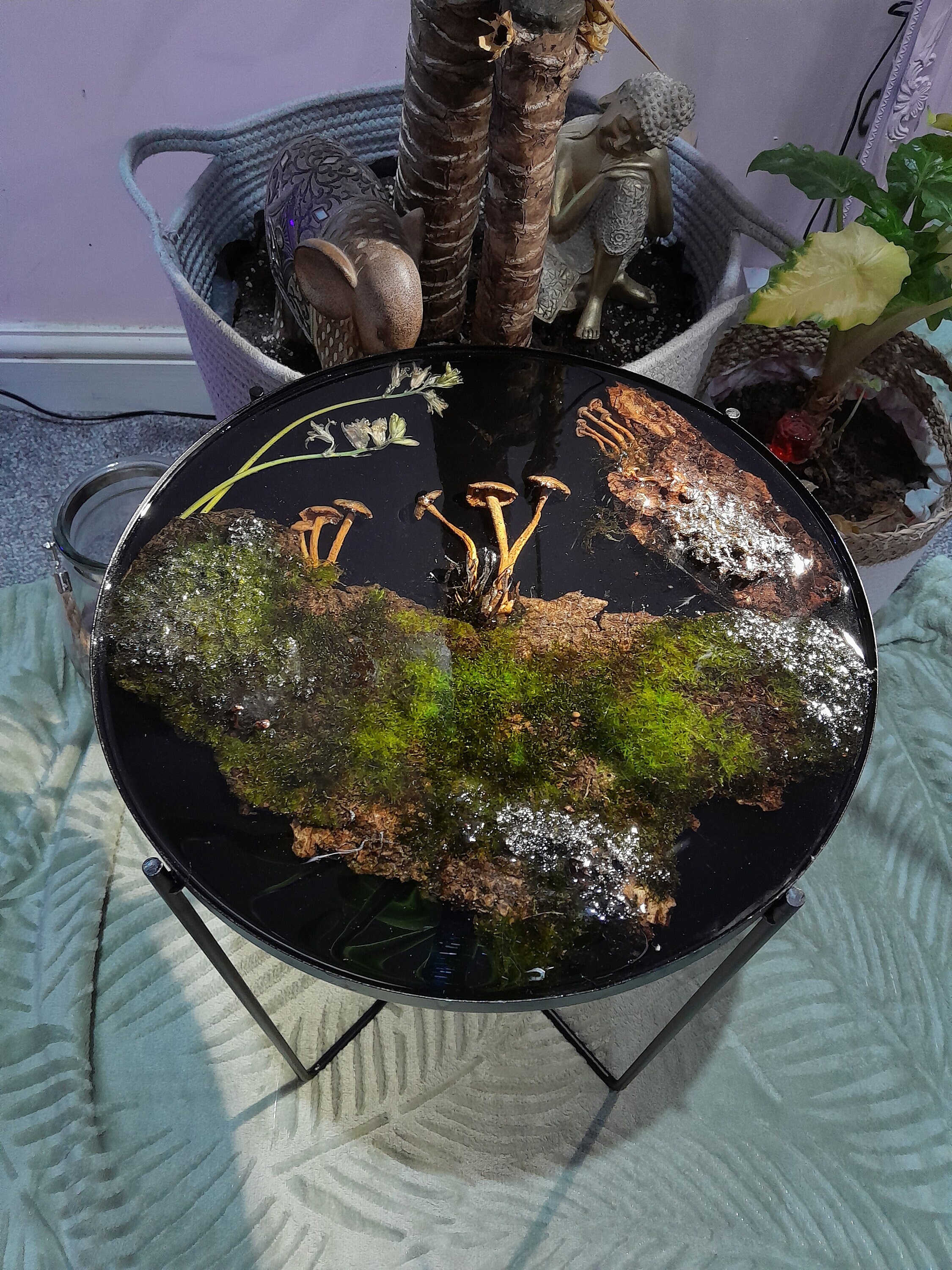 Resin Table, Woodland Style Table With Real Mushrooms, Moss and Bark - Etsy