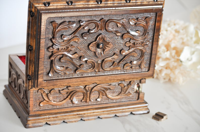 Large Secret Lock Jewelry Box With Key, Wood Locked Jewelry Chest ...
