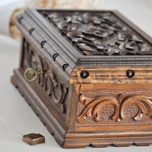 Large Secret Lock Jewelry Box With Key, Wood Locked Jewelry Chest ...