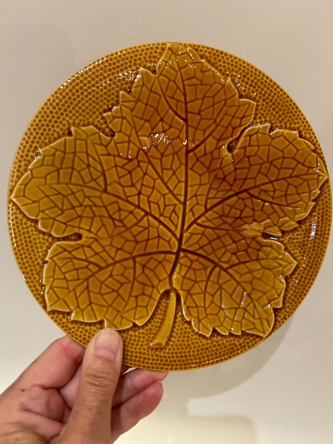 Majolica Maple Leaf Vintage Plates Made in Italy by Galvani Ceramiche ...