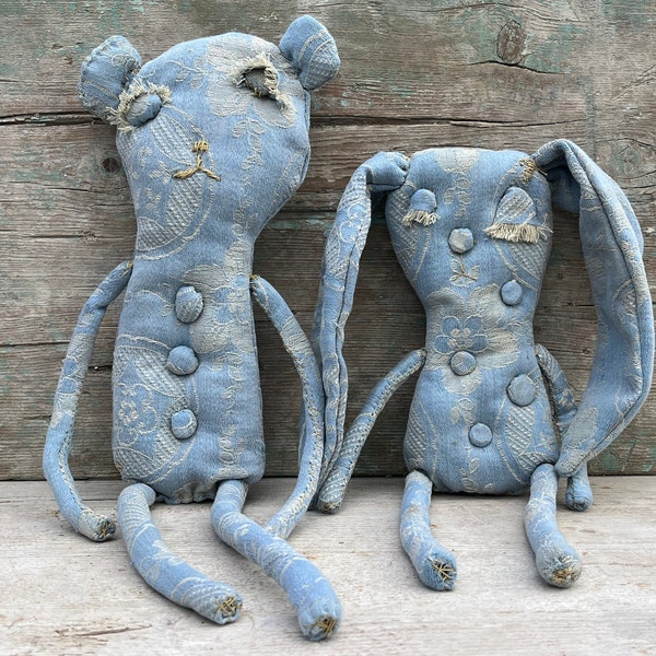 Primitive Animals - Etsy