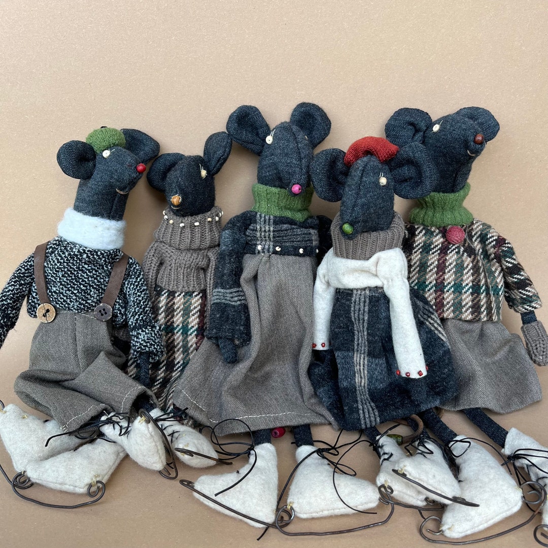 Handmade Skating Mice Rag Doll/ Handsewn Mouse Doll/ Mice Rag - Etsy