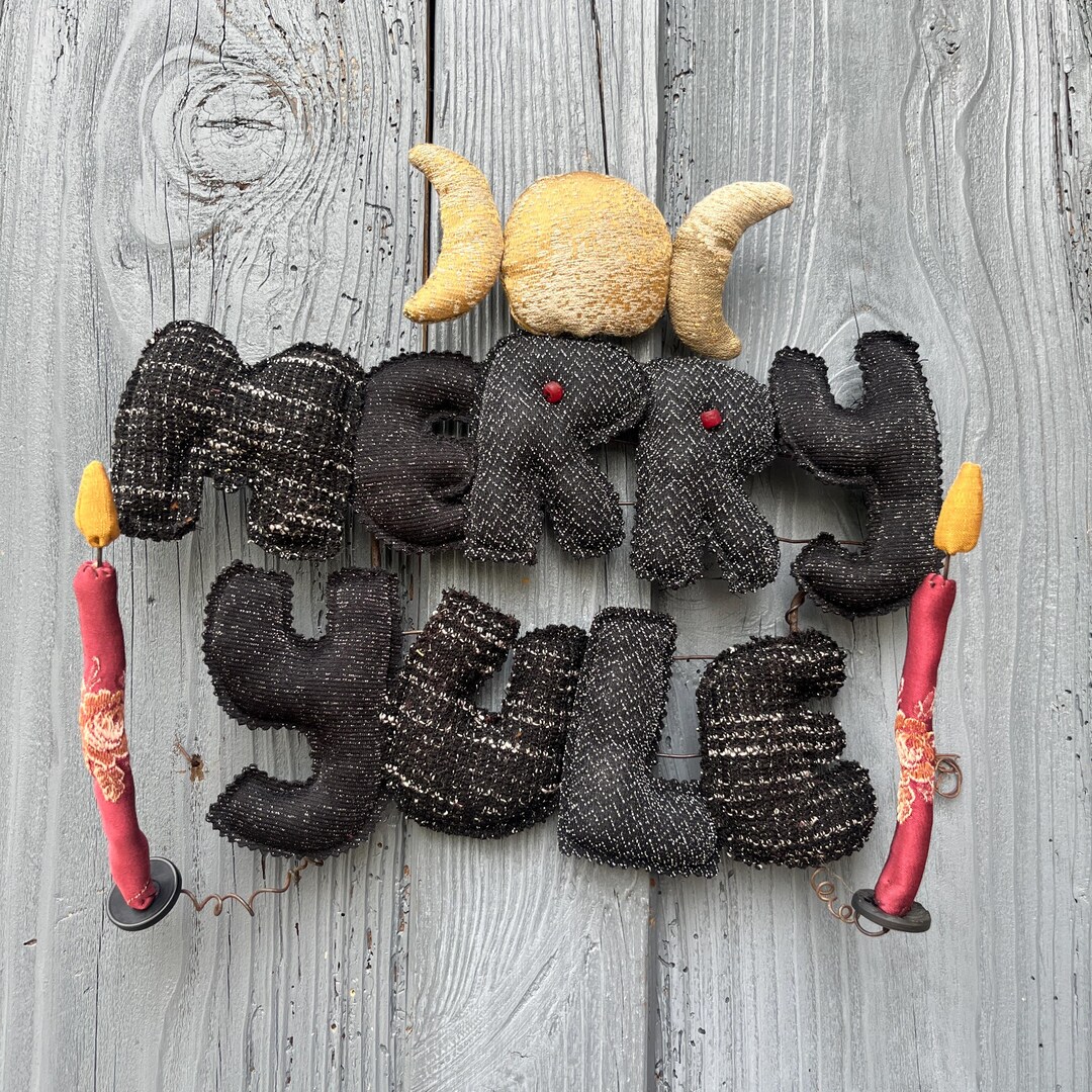 Merry Yule Door Hanger, Witchy Christmas, Front Door Hanger, Triple ...