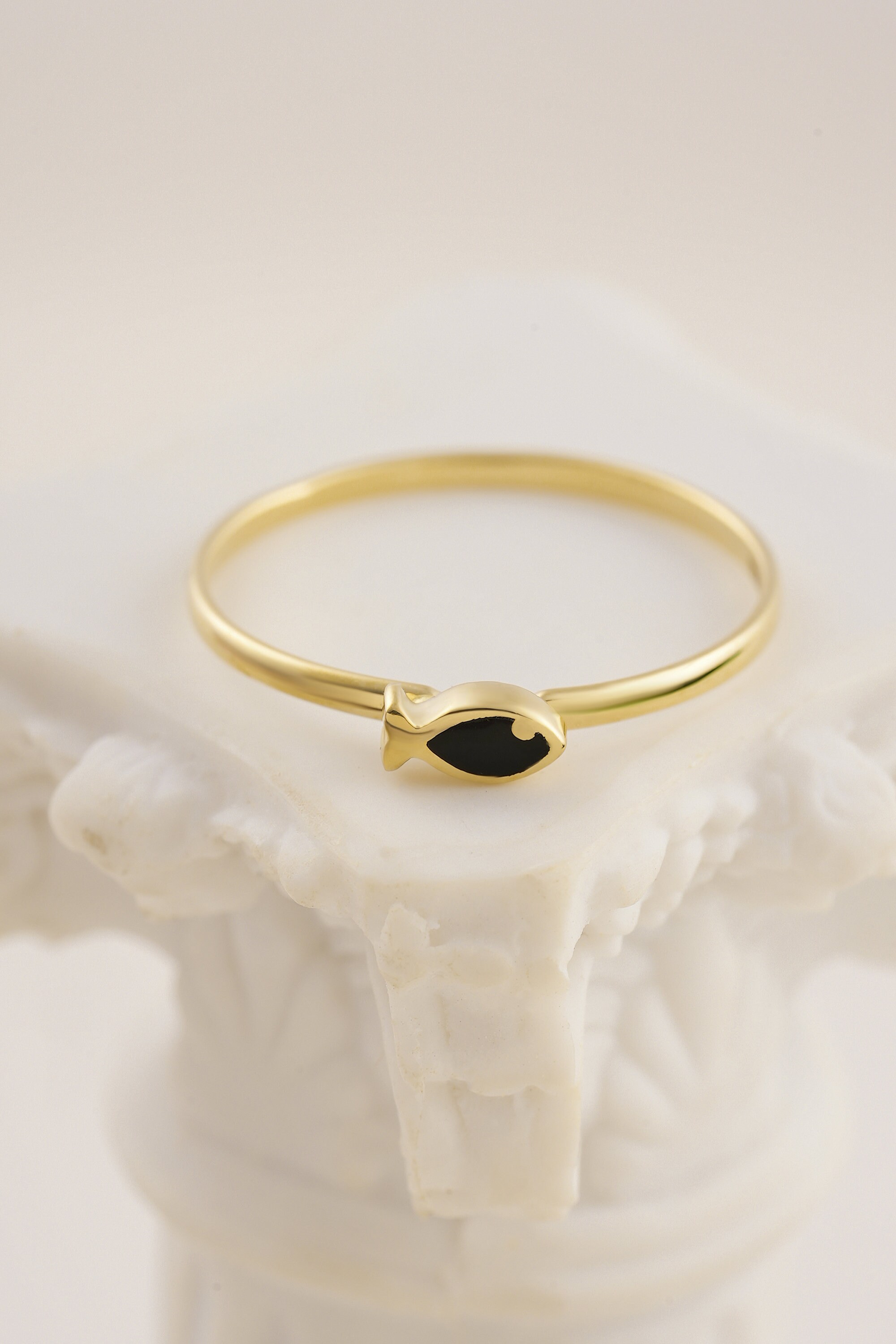 Solid Gold Fish Ring, Elegant Gold Jewelry for Women, Gold Black Ring ...