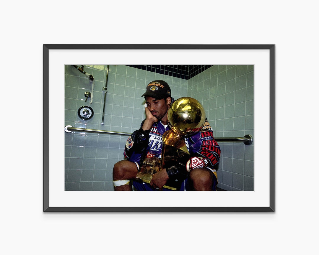 Kobe Bryant Print, Iconic Sports Photo, Kobe Bryant Trophy, NBA ...