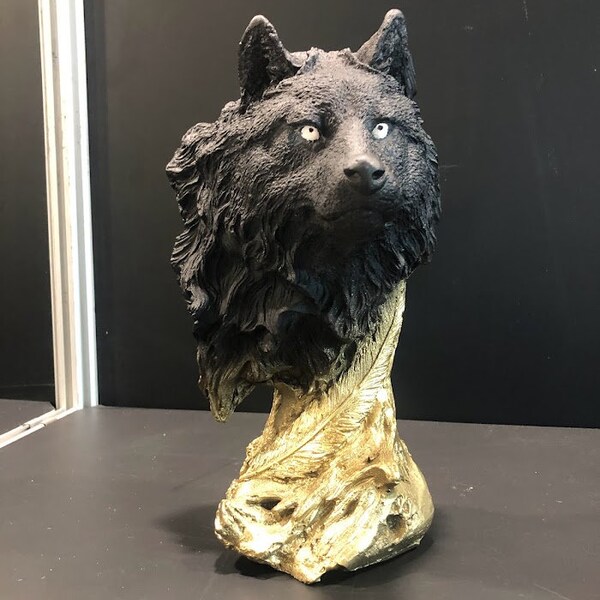 Marble Wolf Figurine - Etsy