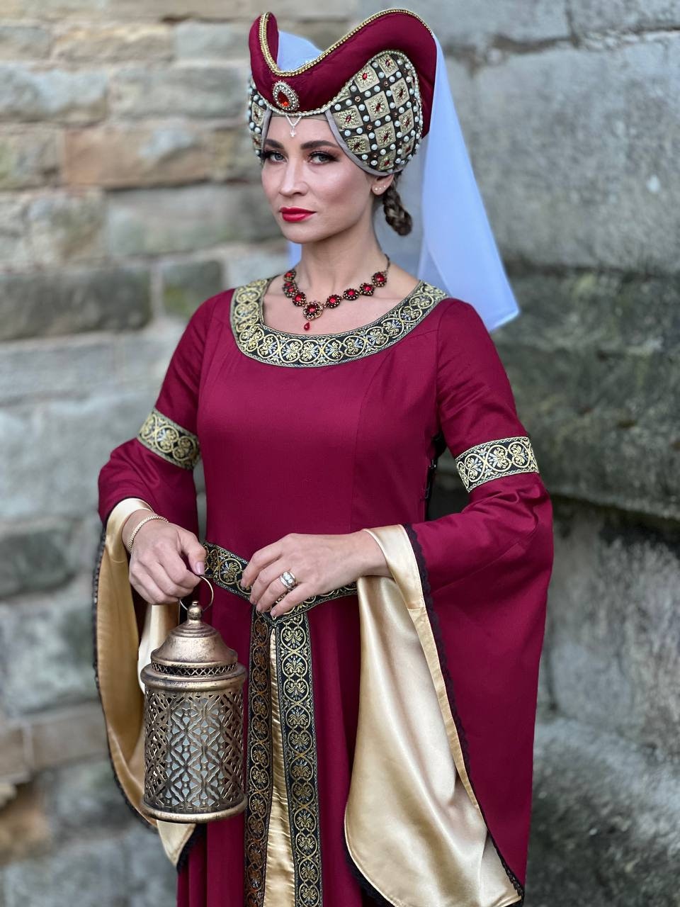 Fantasy Larp Medieval Dress/renaissance Princess/burgundy Red/tudor ...