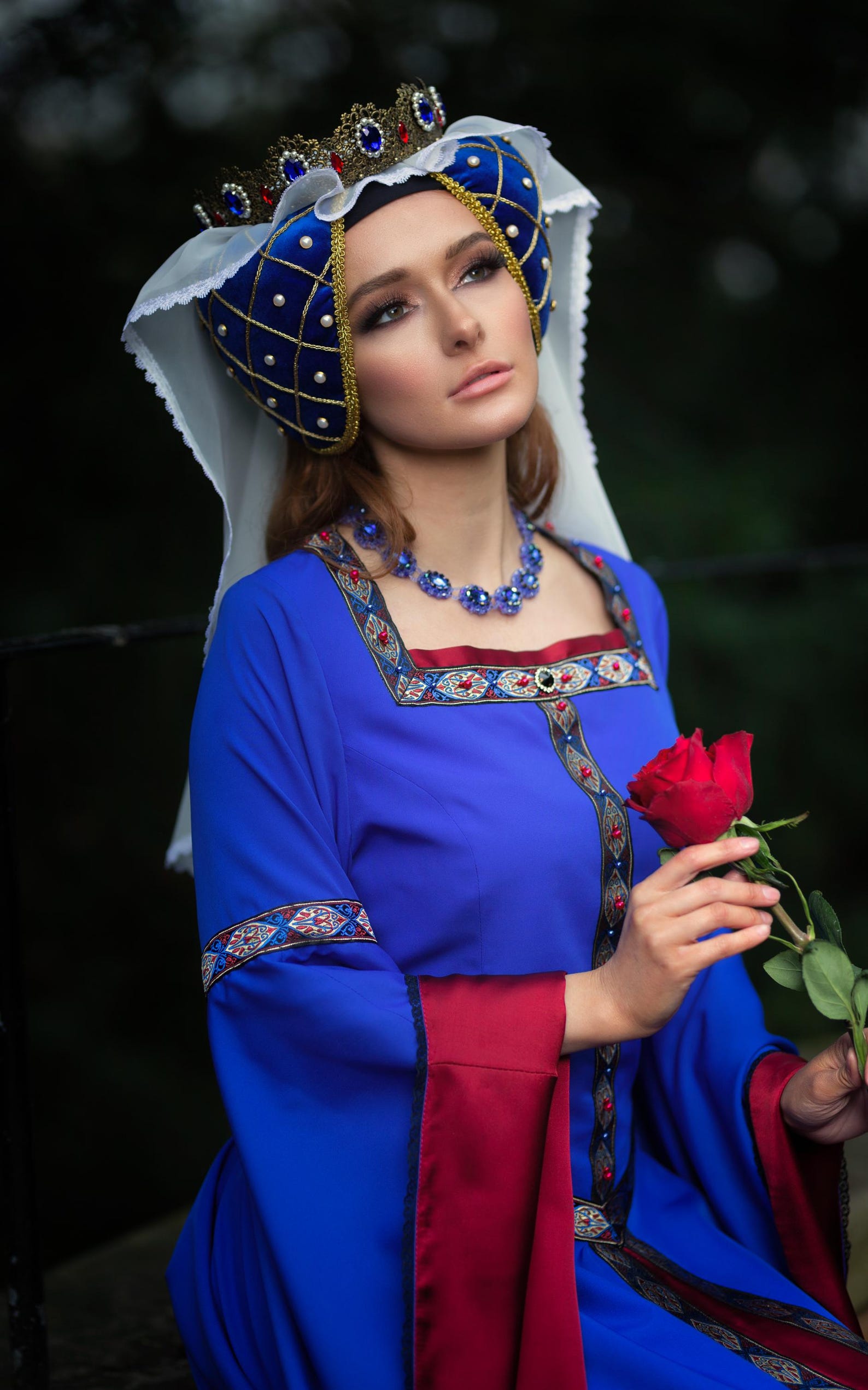 Medieval Renaissance Tudor Headpiece Headdress Escoffion Escoffin ...