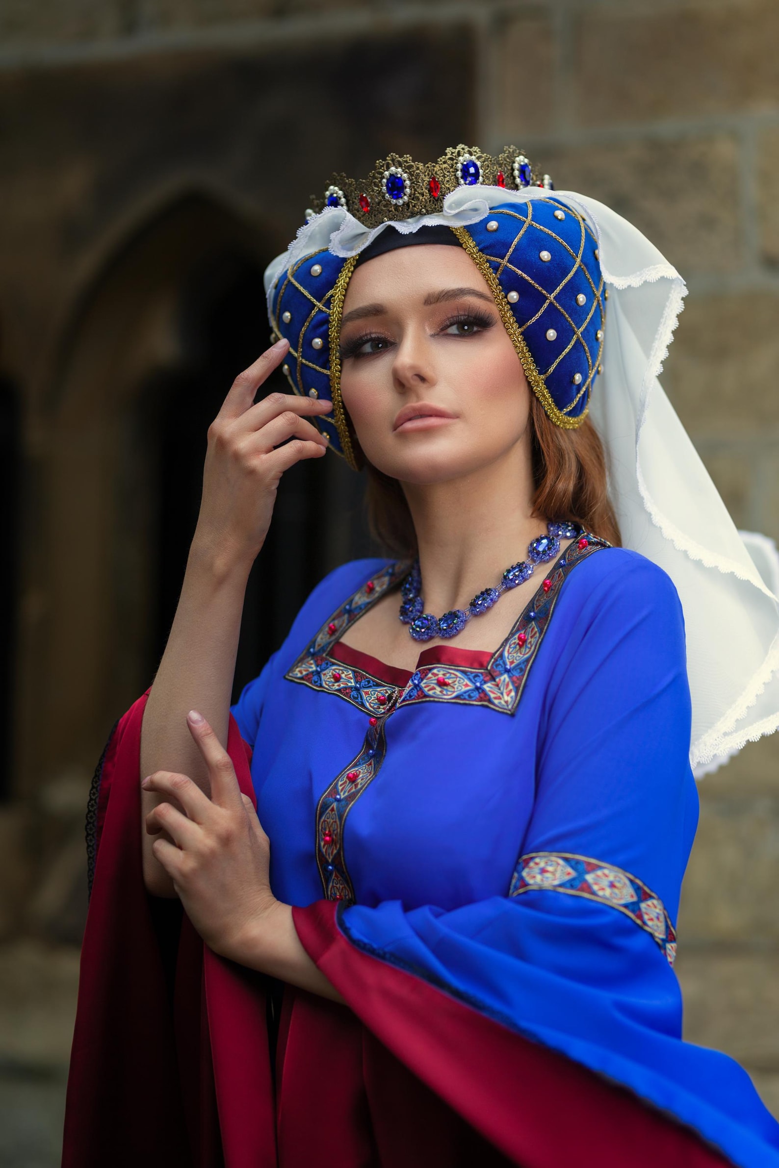 Medieval Renaissance Tudor Headpiece Headdress Escoffion Escoffin ...