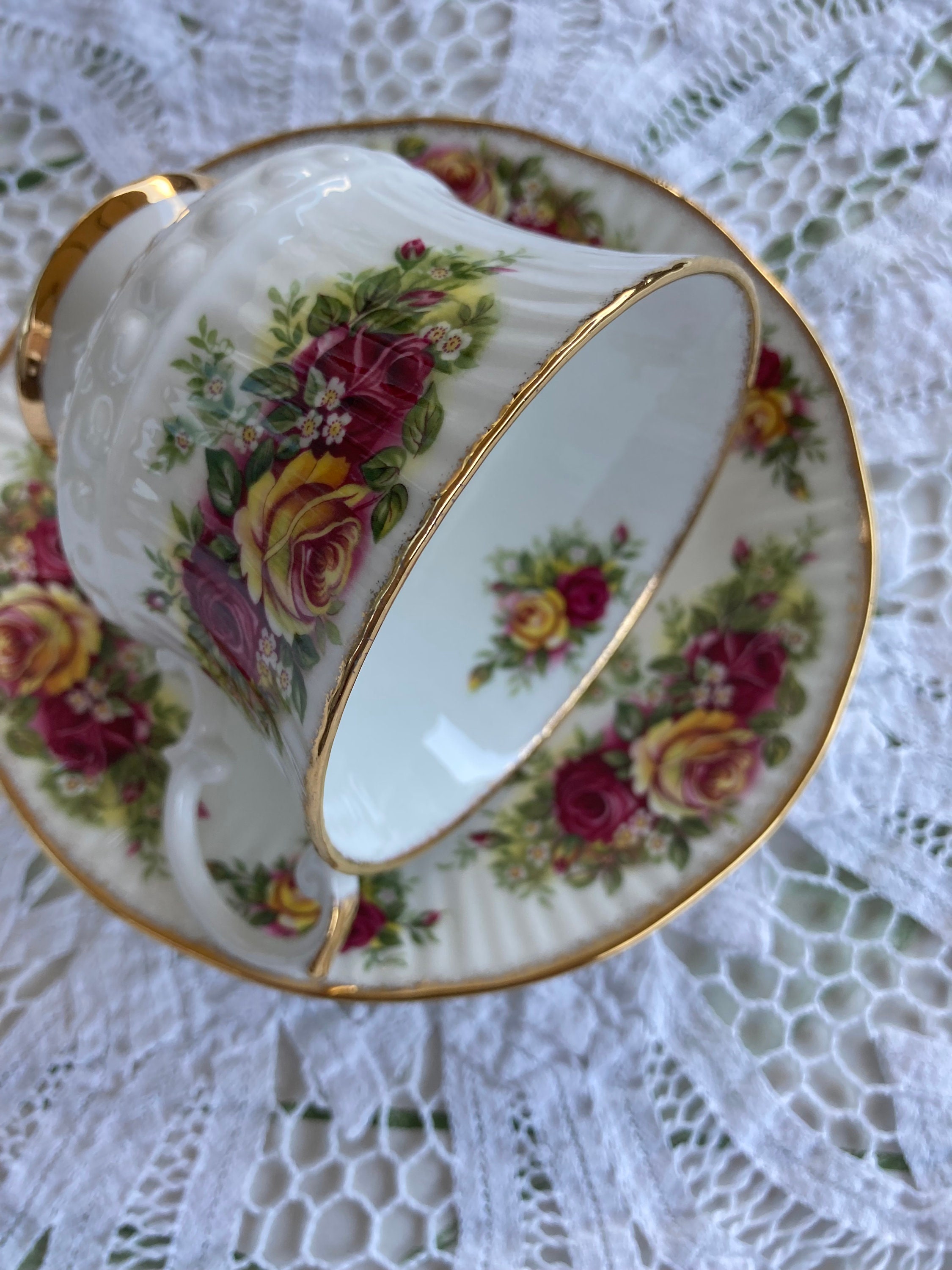 Elizabethan English Garden Cup With Saucer From 1970s England - Etsy