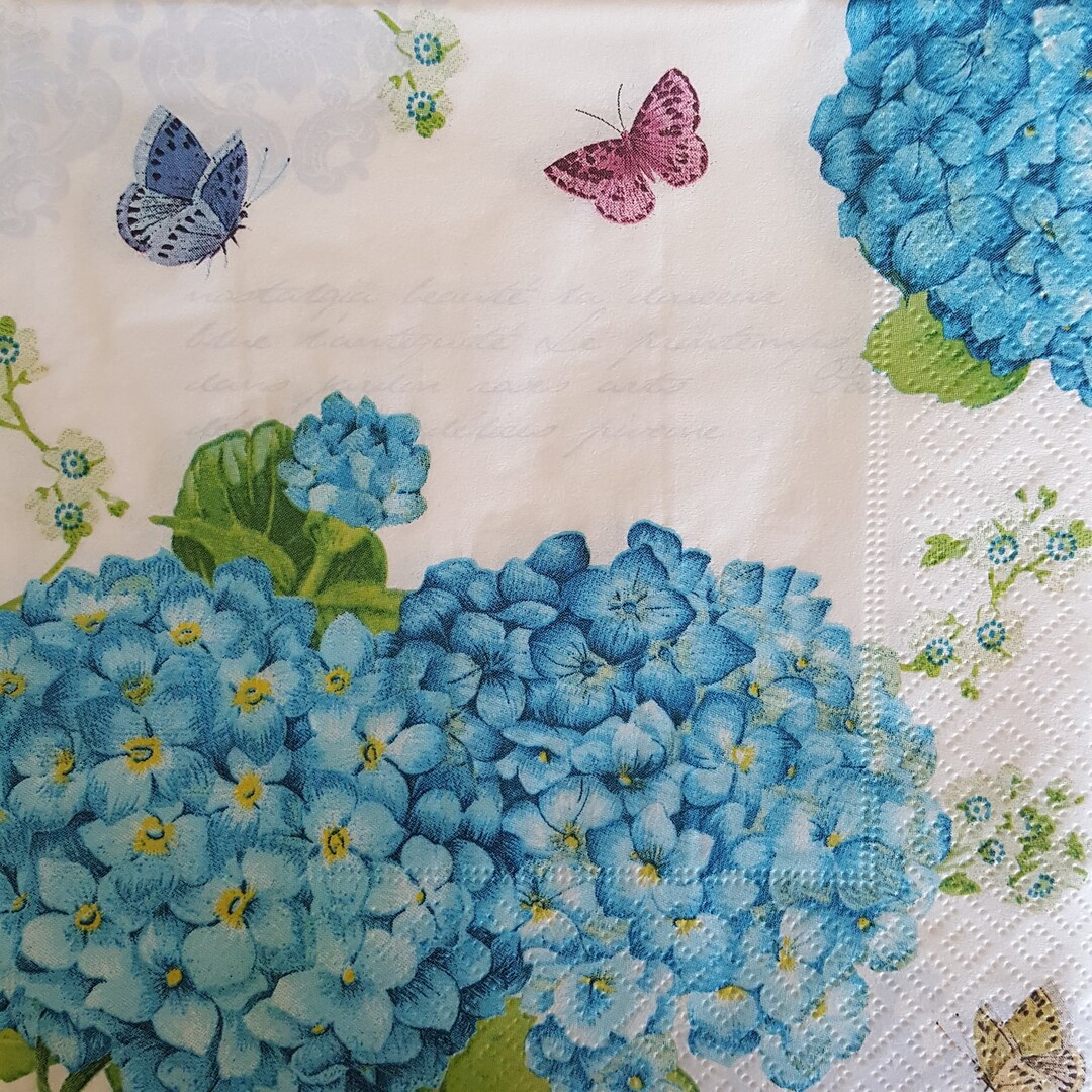 Blue Hydrangea Paper Napkins: Decoupage, Collage, and Crafts (4 Lunch ...