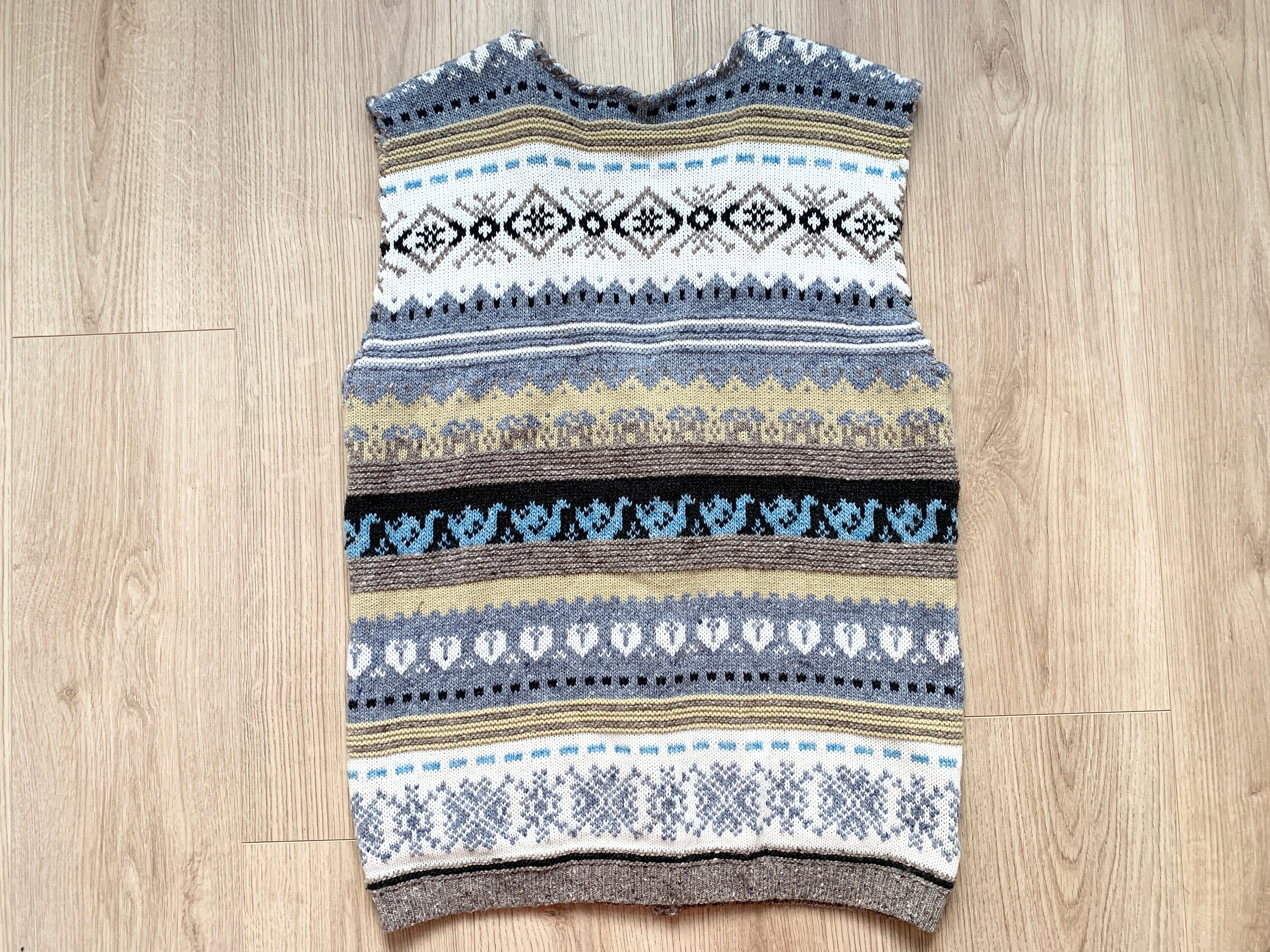 Buy Vintage Grandpa Knit Vest in Grey and White Mens Sz Buy Vintage Grandpa Knit Vest in Grey and White Mens Sz
