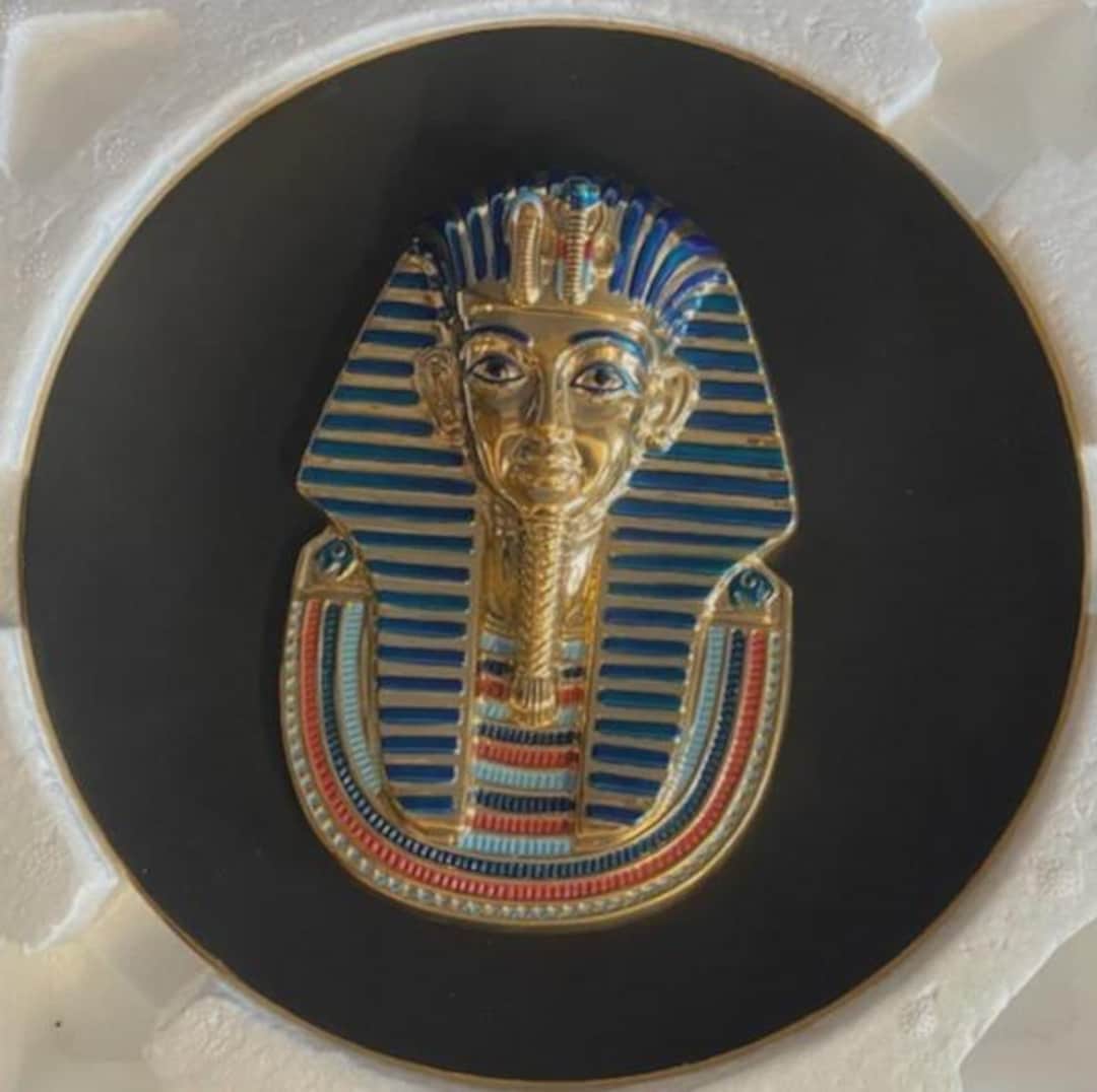 1992 Osiris Porcelain Plate the Golden Mask of Tutankhamun 22kt Gold ...