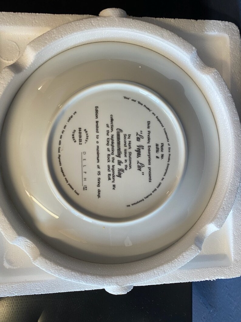 Vintage 1993 Delphi Elvis Presley "las Vegas, Live" by Mark Stutzman ...